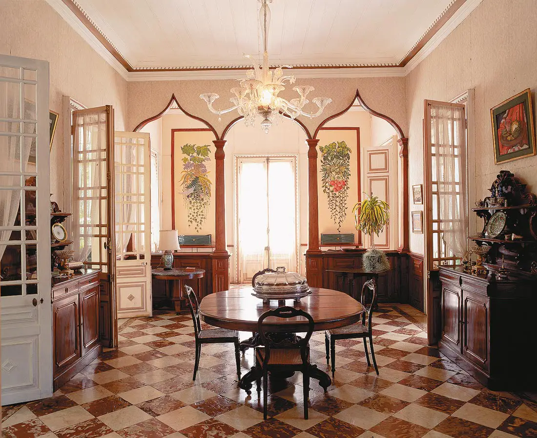 Les meubles créoles de la Réunion